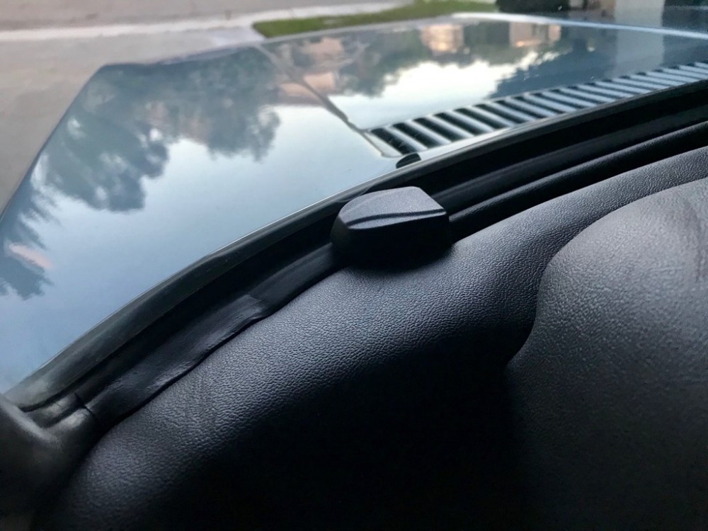 Speedhut Speedbox on stock ‘68 speedometer |﻿ BMW 2002 and other '02