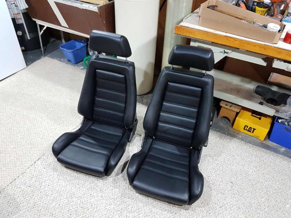 Recaro Halo Headrests | Black Leather |﻿ Miscellaneous