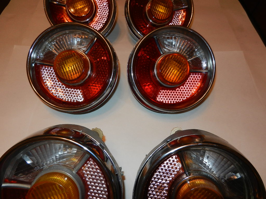 Roundie Tail Lights Complete * * * |﻿ Miscellaneous