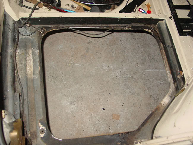 Mounting a fuelcell in stock tank opening - BMW 2002 and other '02 ...