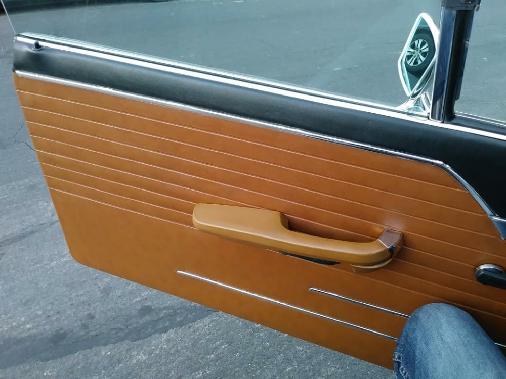 Interior colors for a '73 Agave Green |﻿ BMW 2002 and other '02