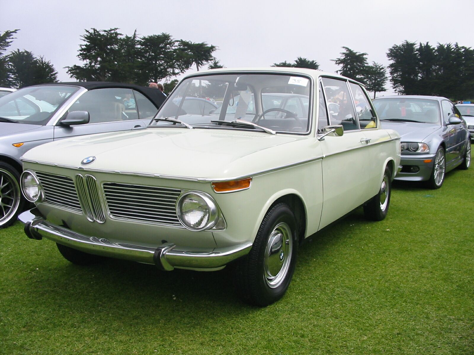 Who here owns a first year 02: 66/67 1600-2 or 68 2002? |﻿ BMW 2002 and ...