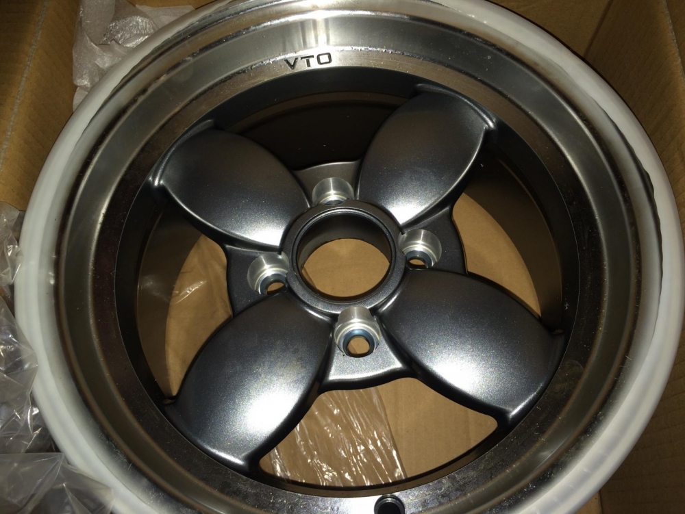 brand new 13 X 7 VTO Retro 4 wheels (American Racing Libre style ...