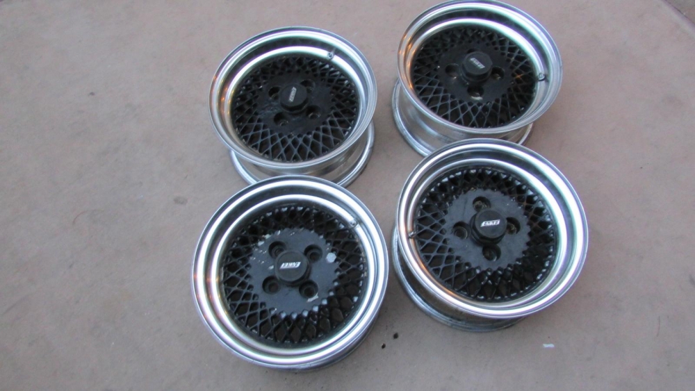 Very Clean ENKI 13x6 wheels with Original Center Caps |﻿ Miscellaneous