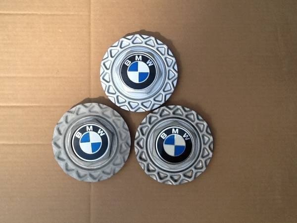 E30 basketweave center caps |﻿ Miscellaneous