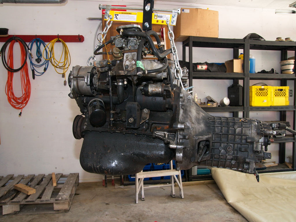 lifting and supporting the engine |﻿ BMW 2002 and other '02