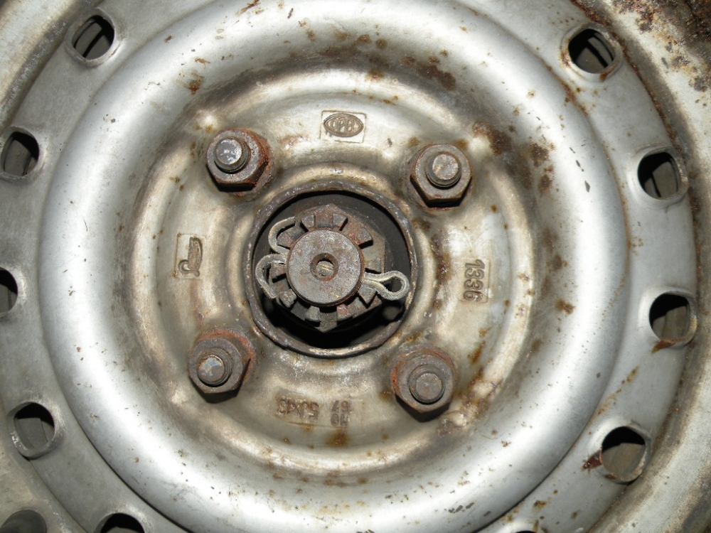 Original Window Sticker |﻿ BMW 2002 and other '02