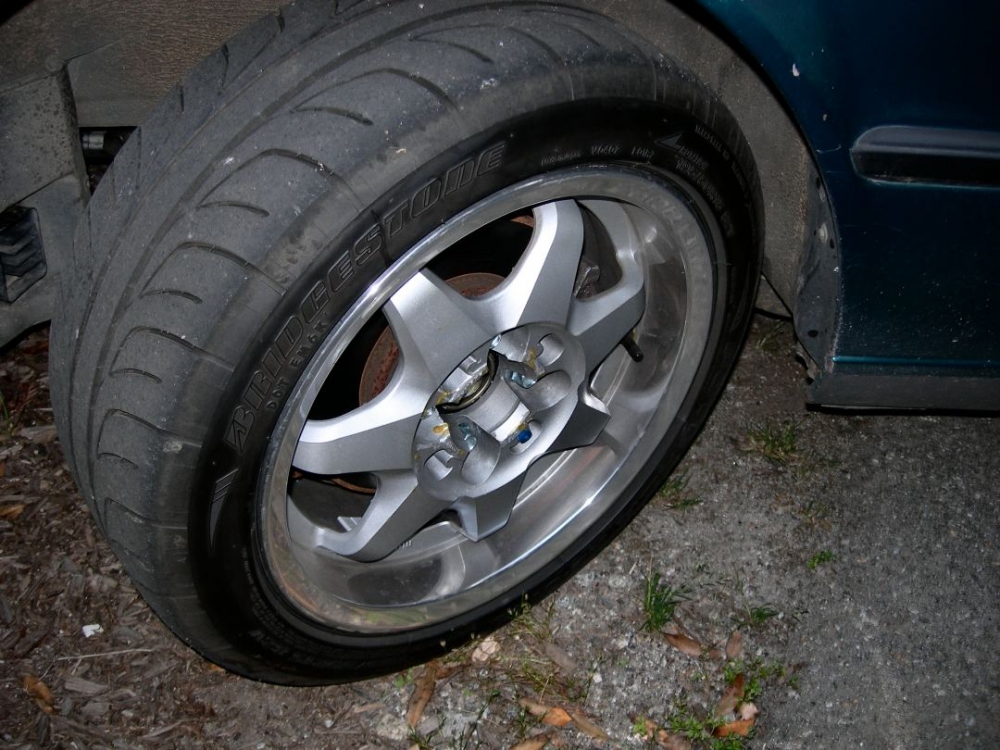 Momo Quasar Wheels/Bridgestone Tires |﻿ Miscellaneous