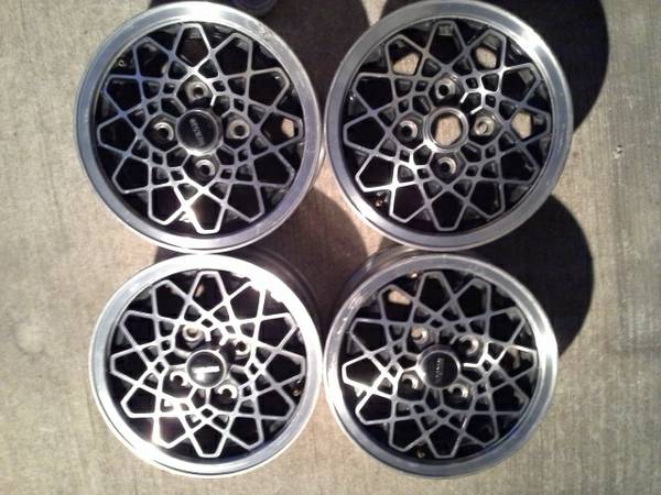 What Wheels Are These? |﻿ BMW 2002 and other '02