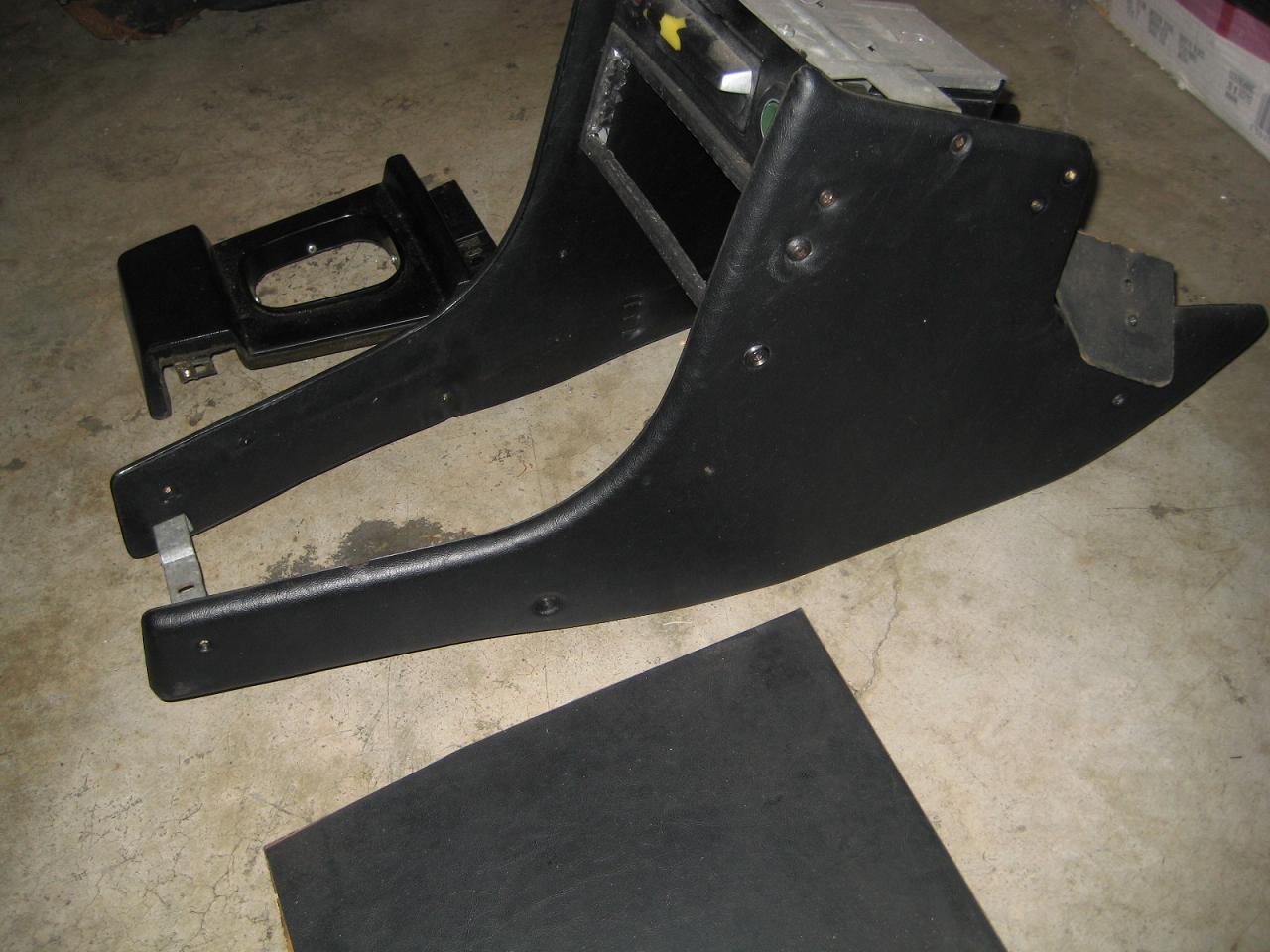 Console--$80 shipped (Sold) - BMW 2002 and Neue Klasse Parts For Sale ...