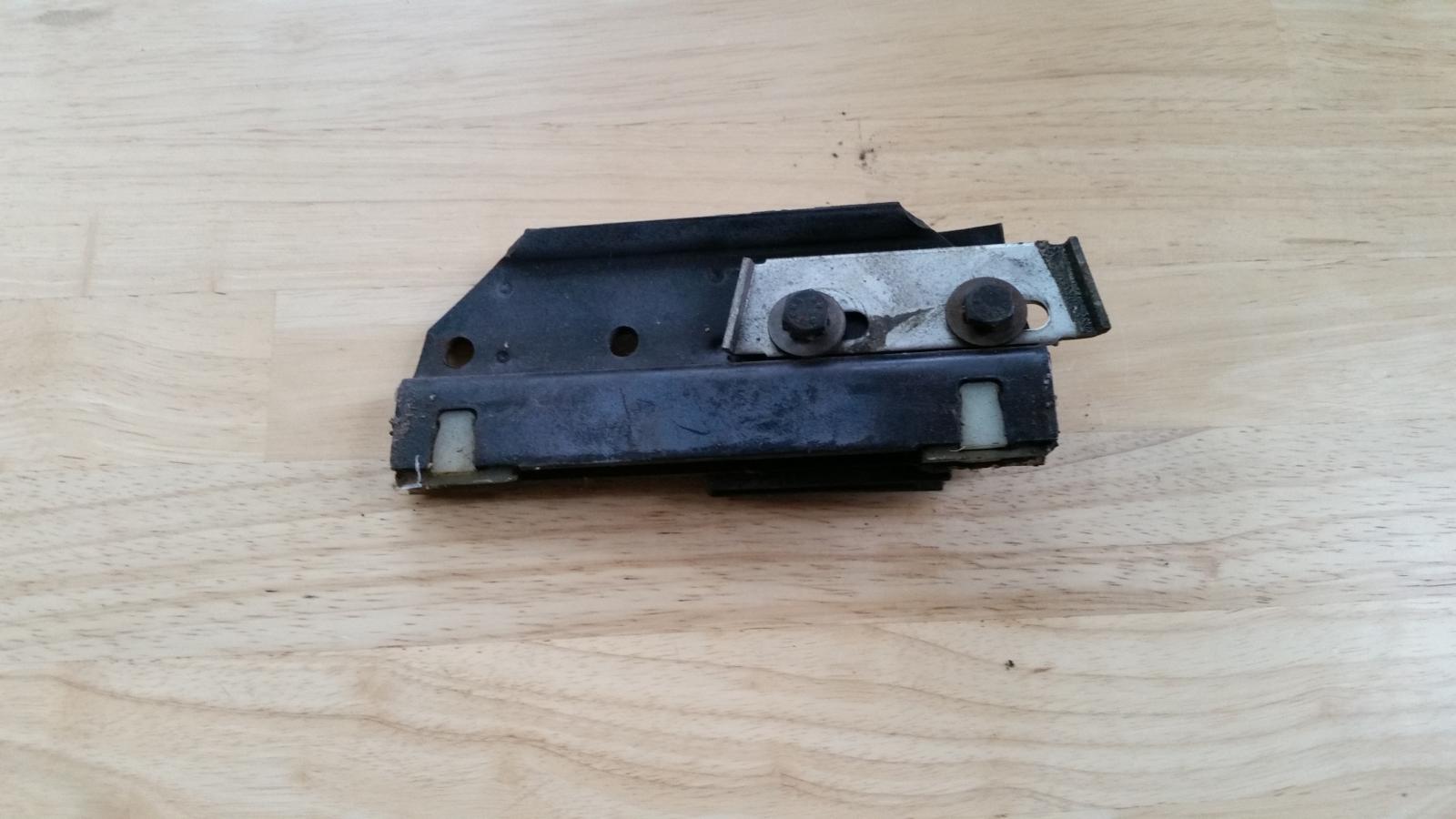 WTB: Window hardware |﻿ Parts Wanted