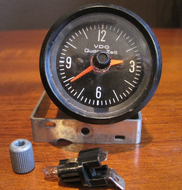 VDO Quartz-Zeit clock --SOLD |﻿ Miscellaneous