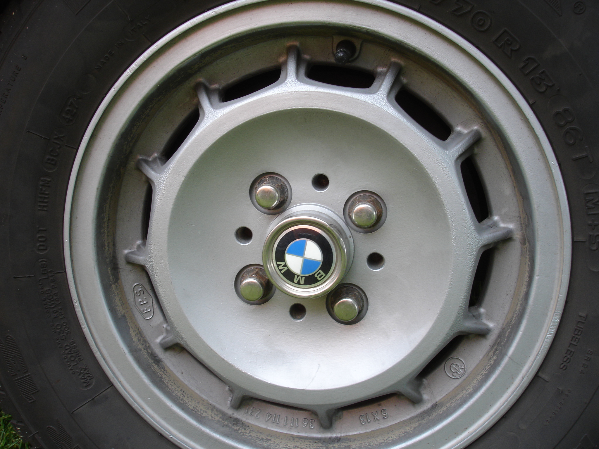 FPS |﻿ BMW 2002 and other 2 door Sedans