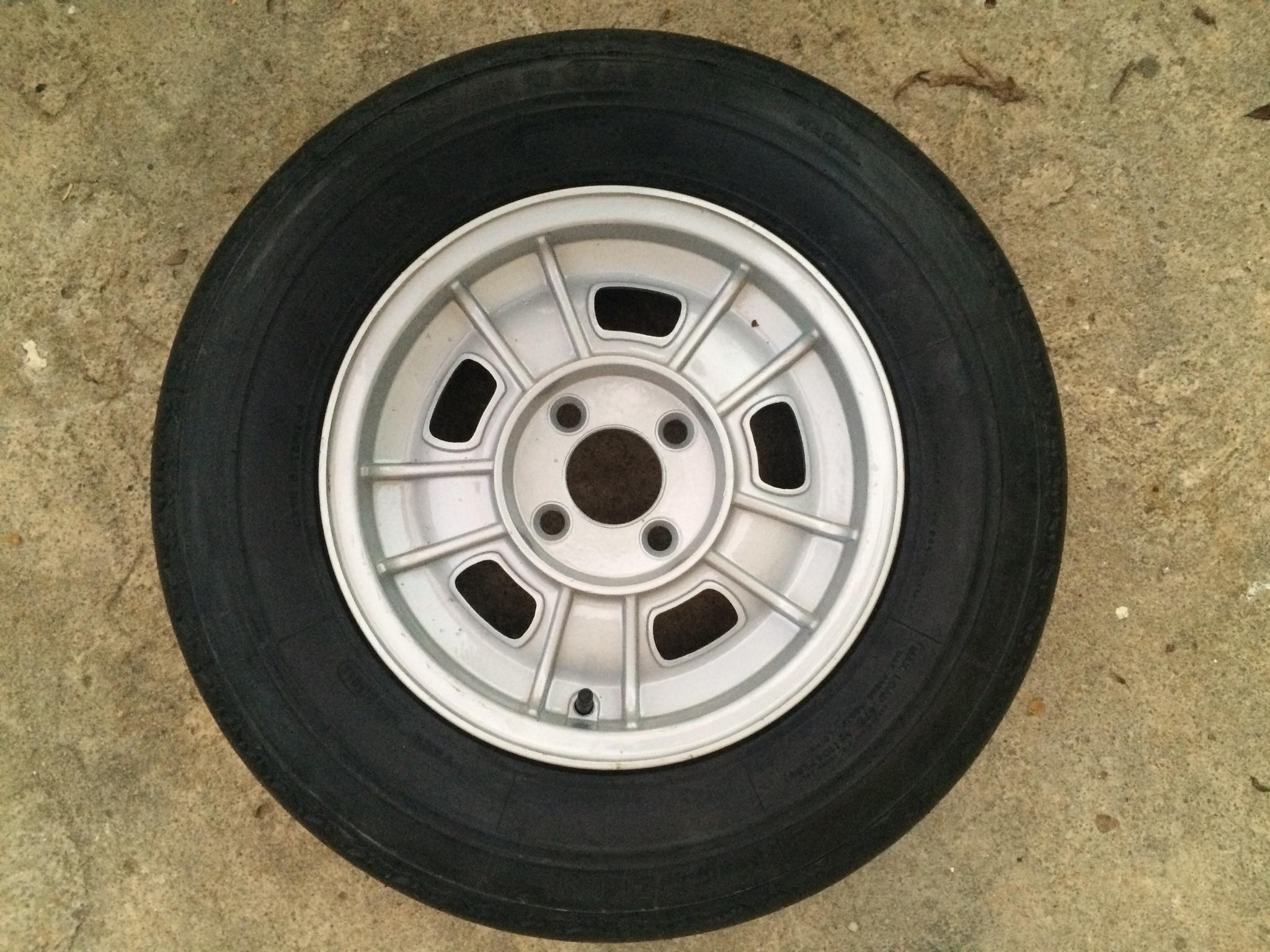 FPS |﻿ BMW 2002 and other 2 door Sedans