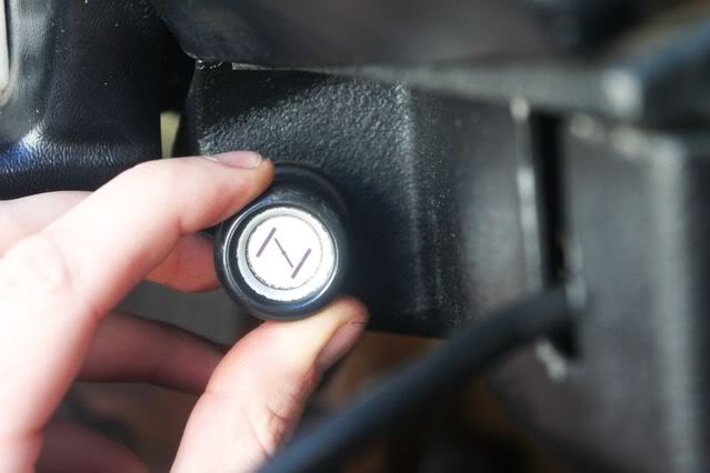 Manual choke knob - Parts Wanted - 2002FAQ