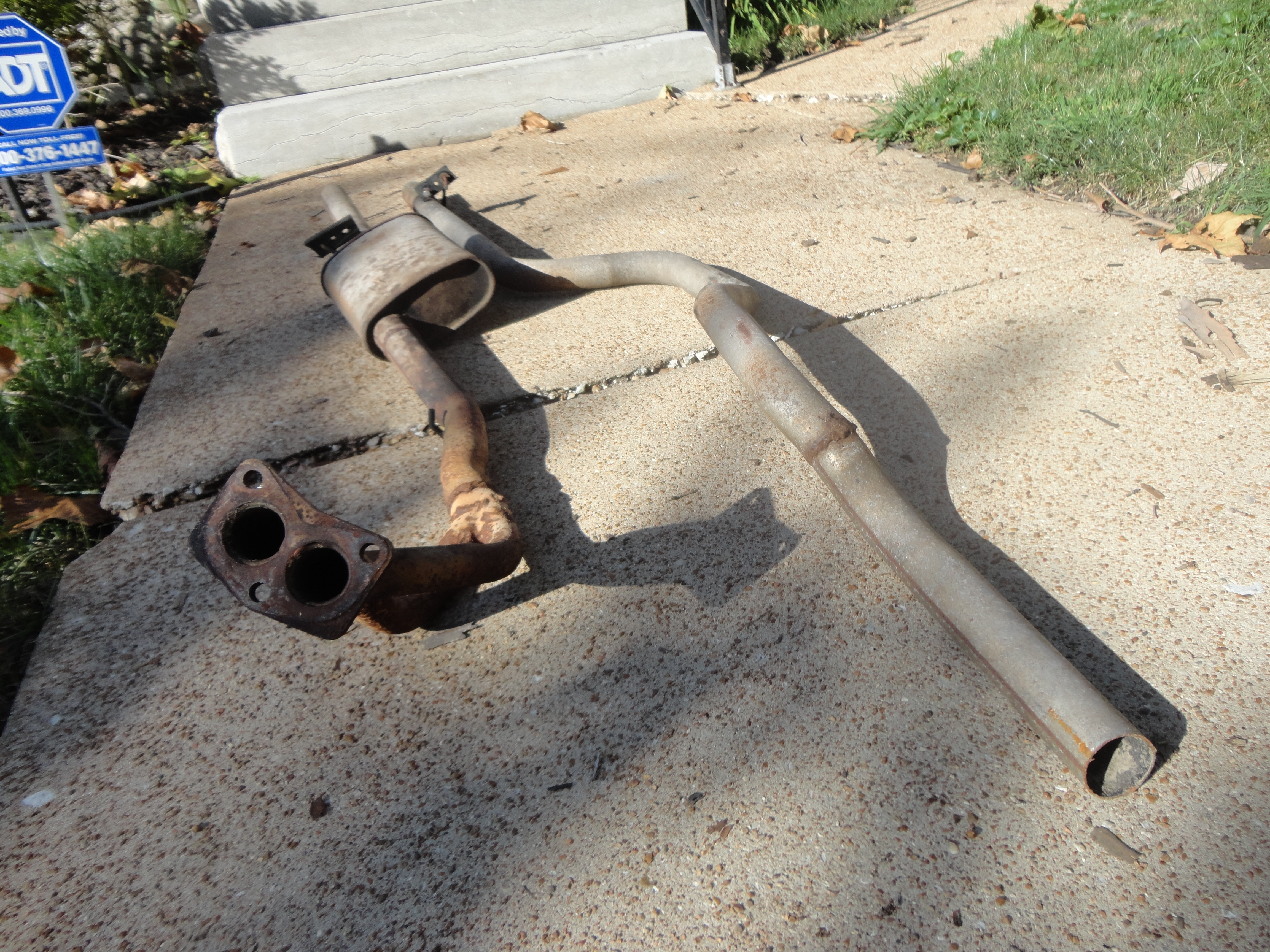 Custom Exhaust Muffler *Complete* Center Exit - Miscellaneous - 2002FAQ