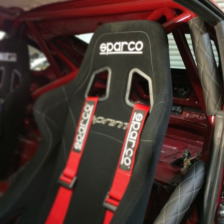 Kooglewerks custom upholstered roll cage padding |﻿ Miscellaneous