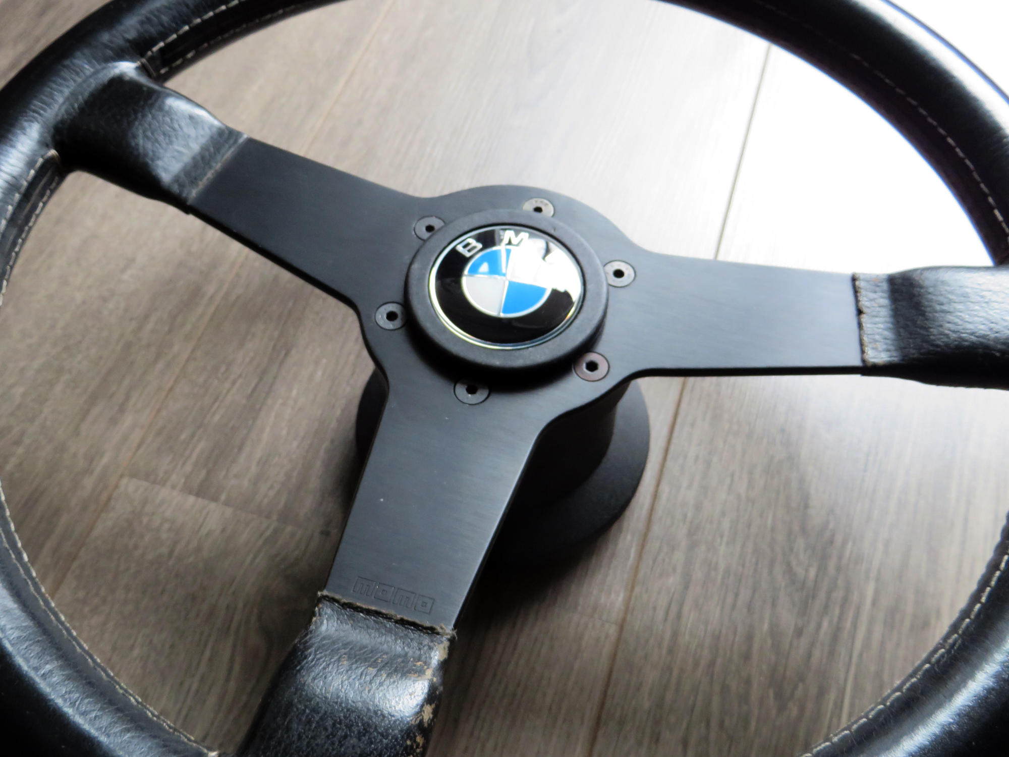 MOMO vintage leather steering wheel 36cm badass and complete with BMW02 ...