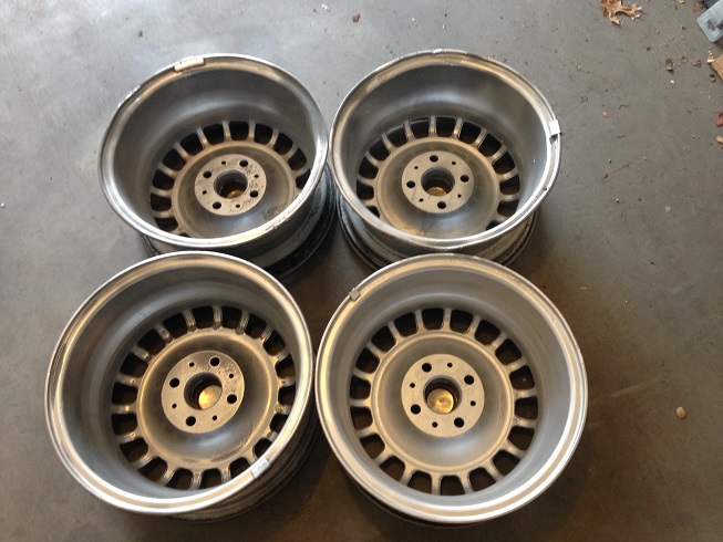 bmw E30 14" Bottle cap wheel set w/ center caps. Only $100 |﻿ Miscellaneous
