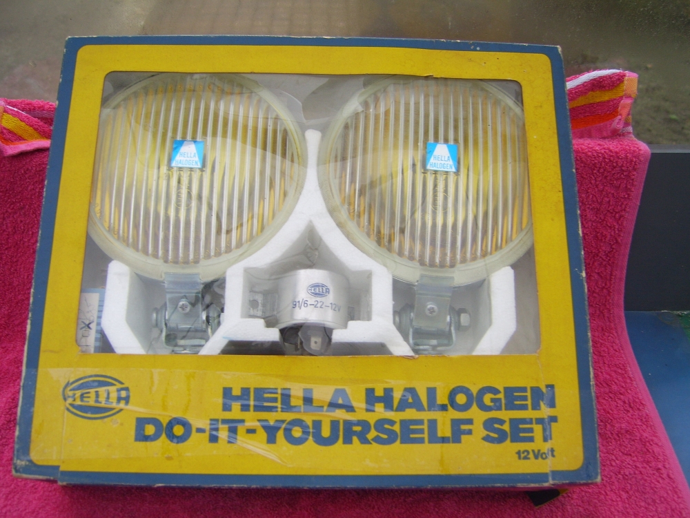 FS: NOS Hella Yellow Fog Lights |﻿ Miscellaneous