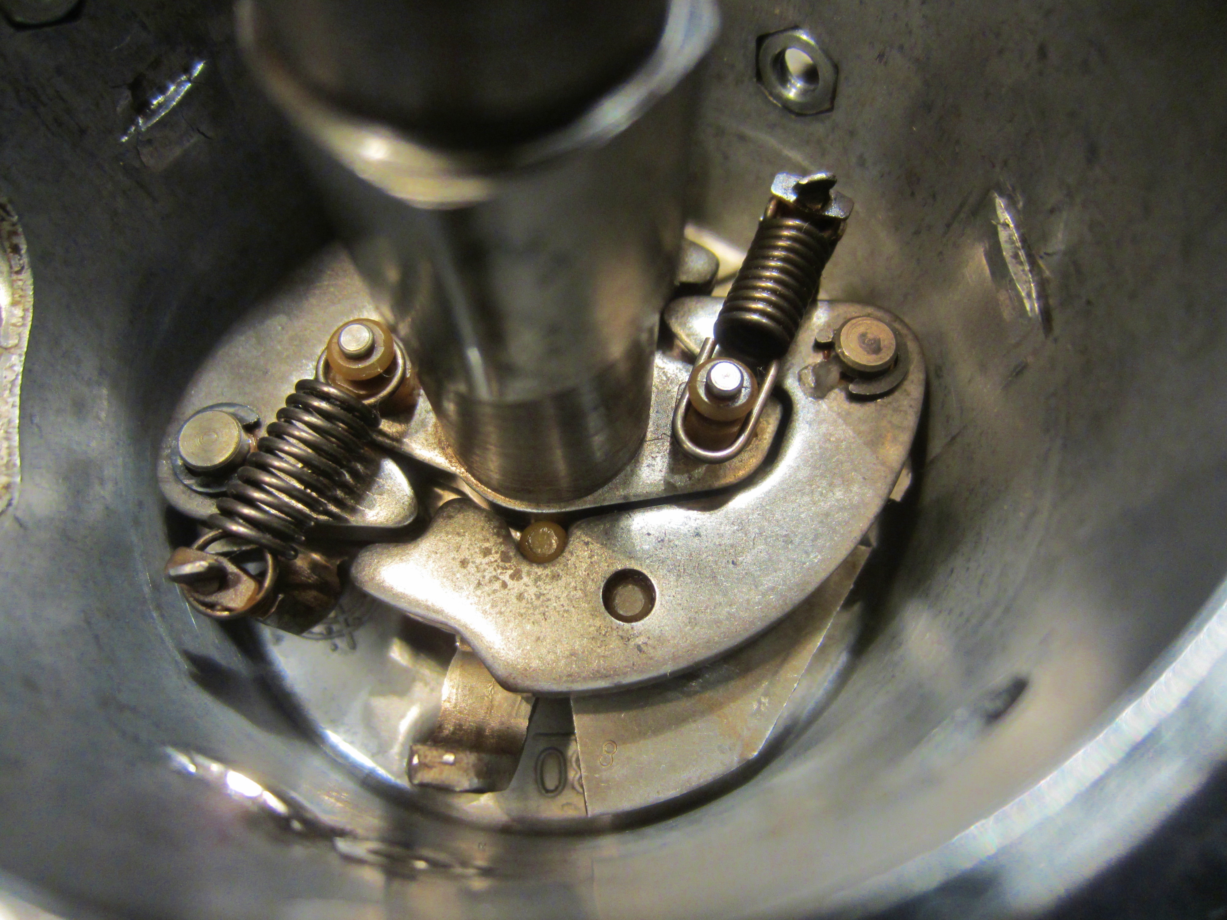 Distributor with vacuum retard but not reversed points |﻿ BMW 2002 and ...