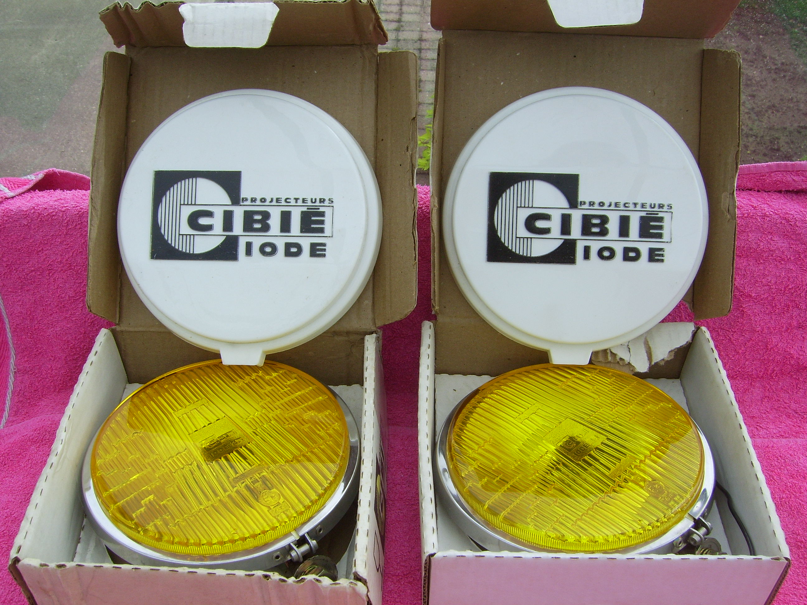 FS NOS Cibie 45 Yellow Fog Lights + NOS Covers |﻿ Miscellaneous