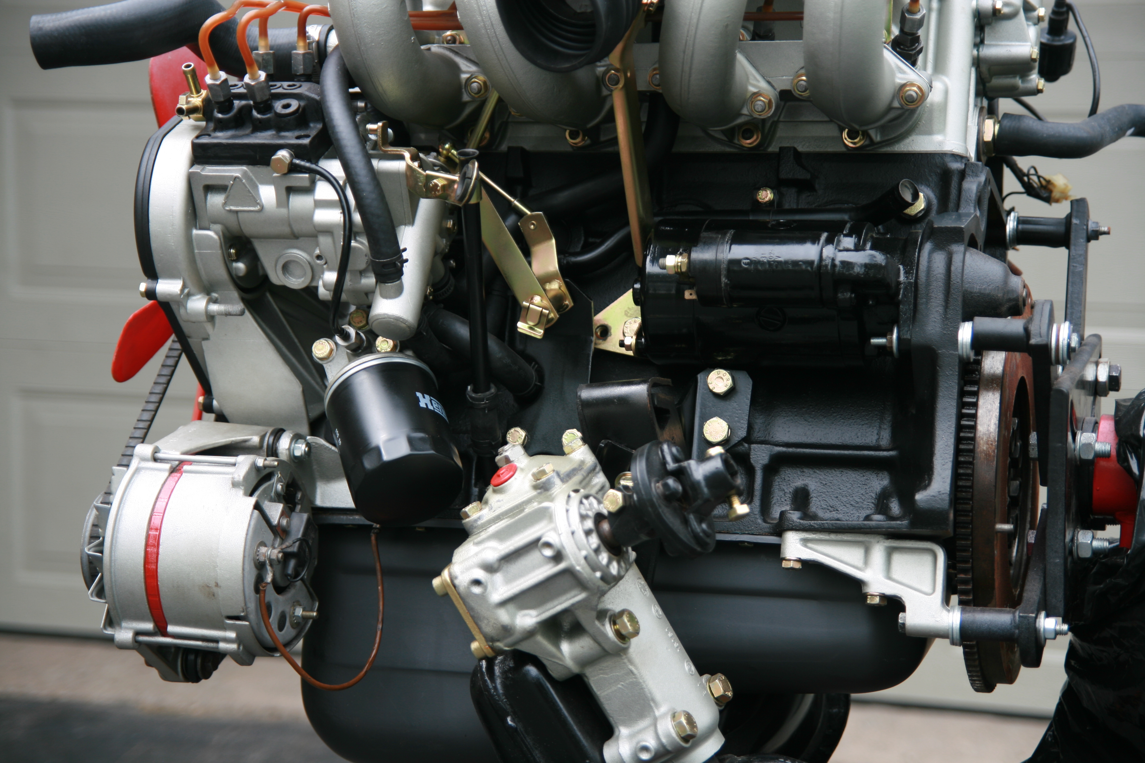 Engine is Ready to Rumble |﻿ 1973 02tii Restoration