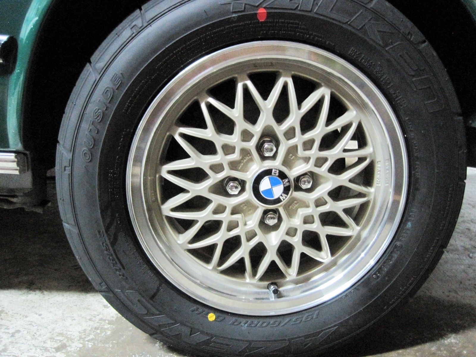 Exim |﻿ BMW 2002 and other 2 door Sedans