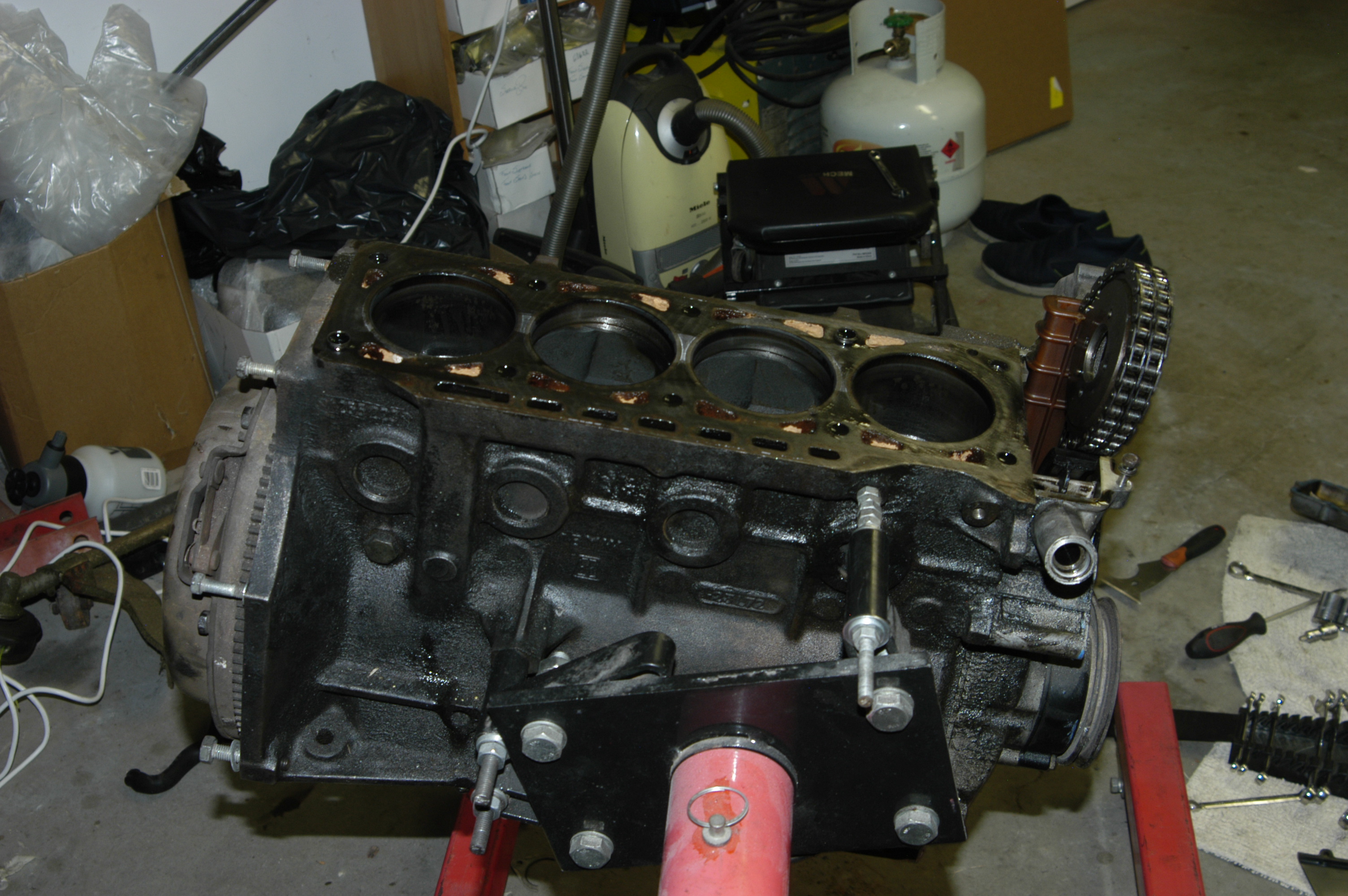 Hot tanking an engine block |﻿ BMW 2002 and other '02