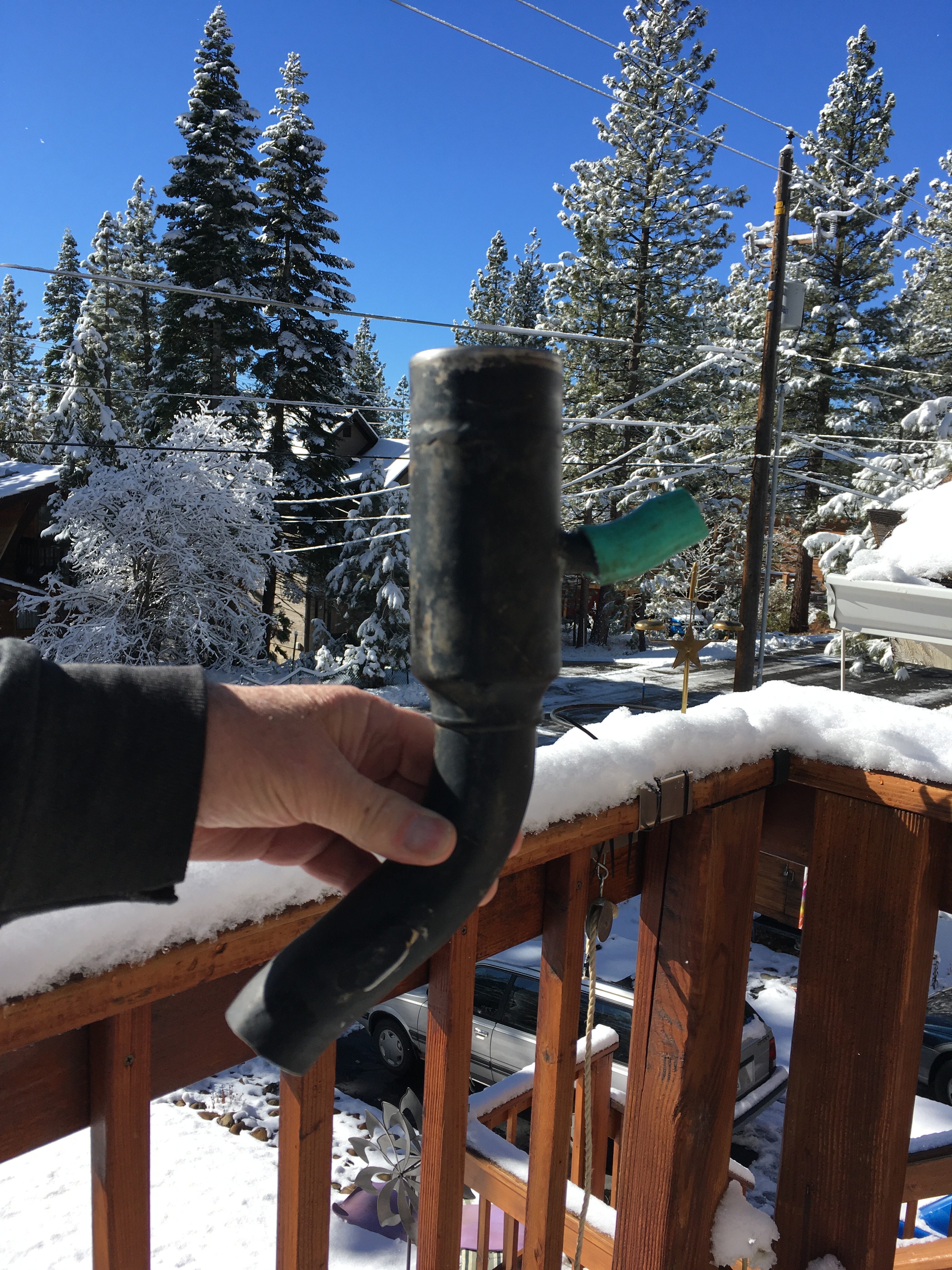 Gas spilling/overflowing during fill up |﻿ BMW 2002 and other '02