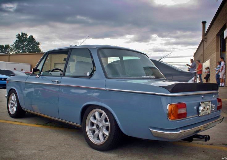 Color ID |﻿ BMW 2002 and other '02