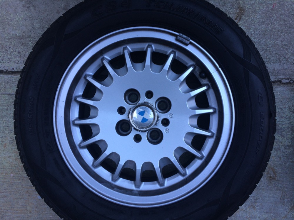 NICE Upgrade! E30 Bottle Cap Wheels with good tires |﻿ Miscellaneous