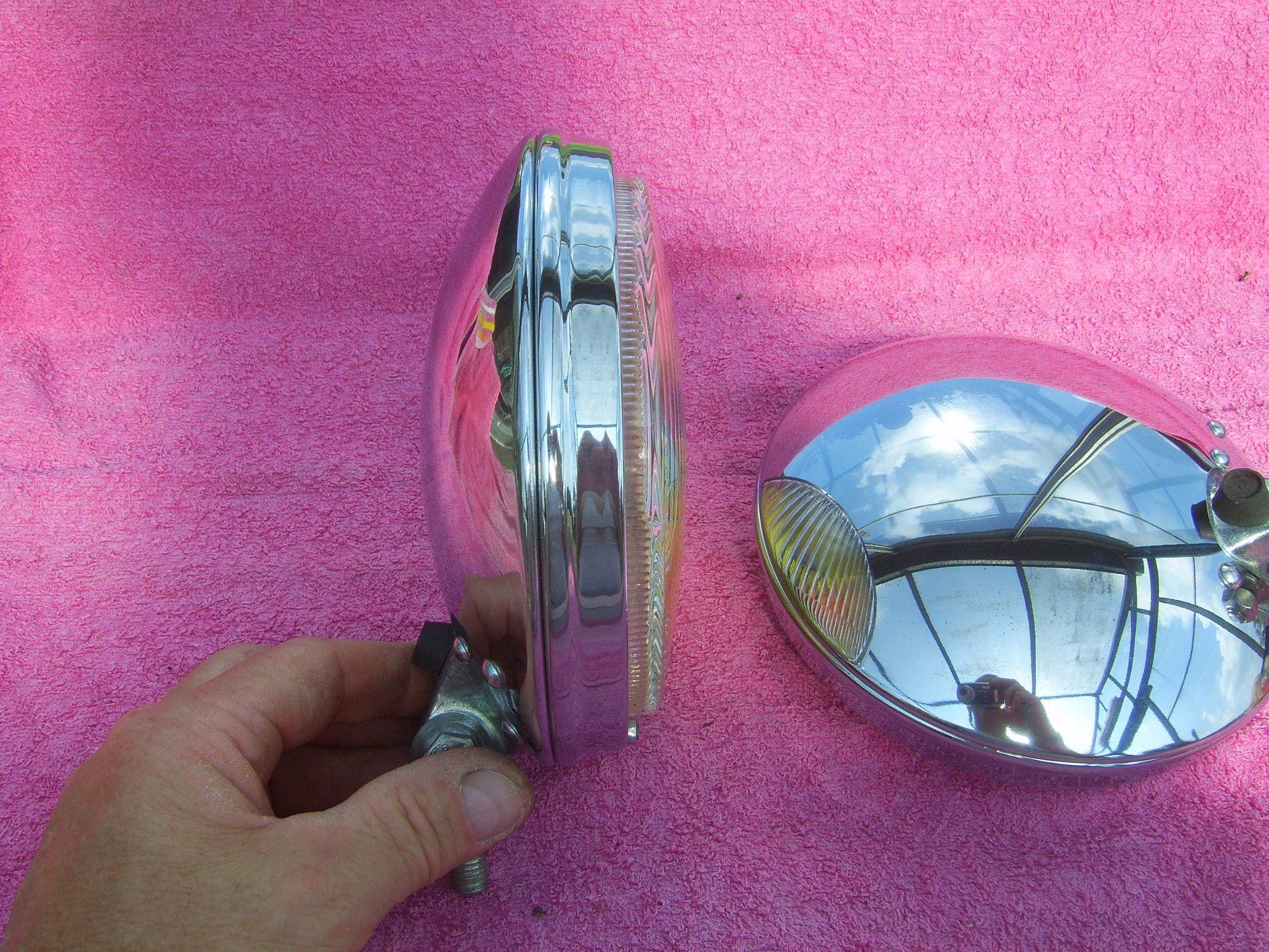 FS: Hella 142 Yellow Fog Lights - Miscellaneous - 2002FAQ