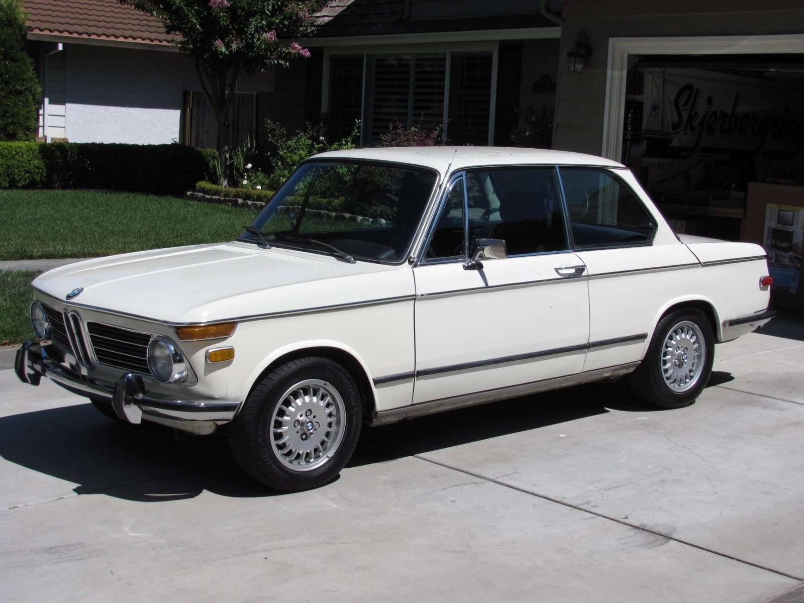 IMG 1402 - Member's Albums - BMW 2002 FAQ