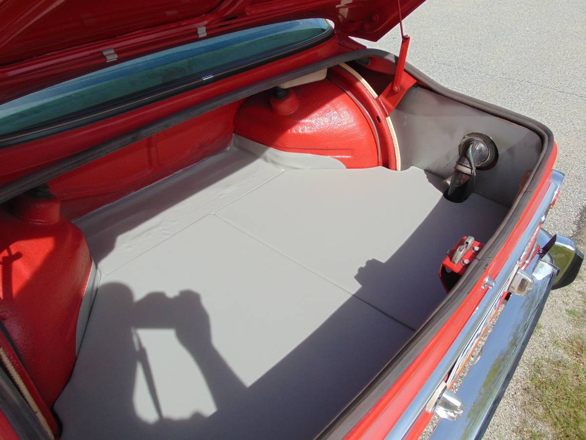 Show me your.... Trunk |﻿ BMW 2002 and other '02