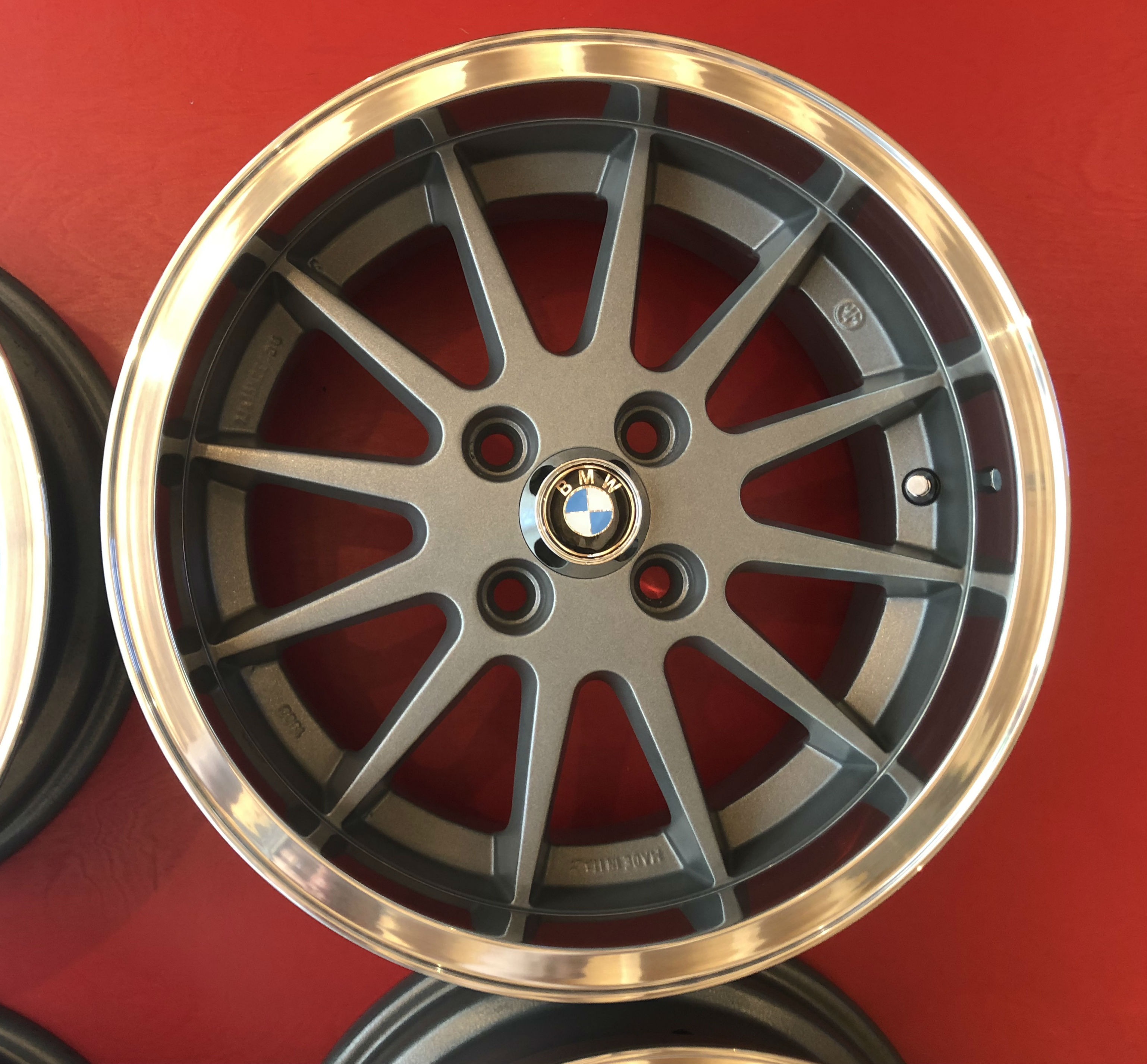 MIM 1900 Alloy Wheels 15x7 +25 |﻿ Miscellaneous