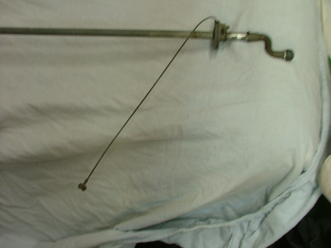 Hood latch rod - BMW 2002 and Neue Klasse Parts For Sale - BMW 2002 FAQ