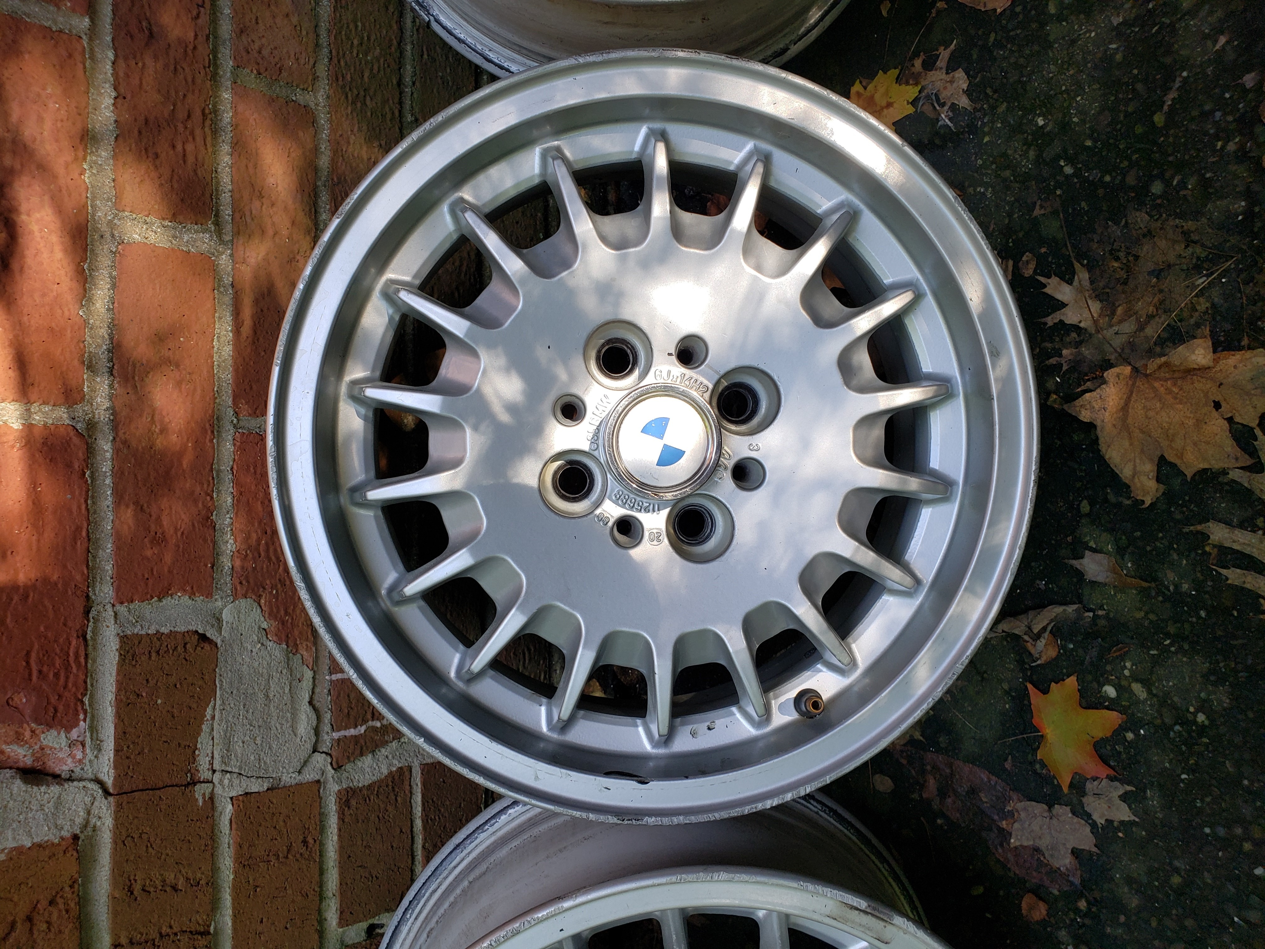 E30 14" Bottlecaps w/ Center Caps |﻿ Miscellaneous