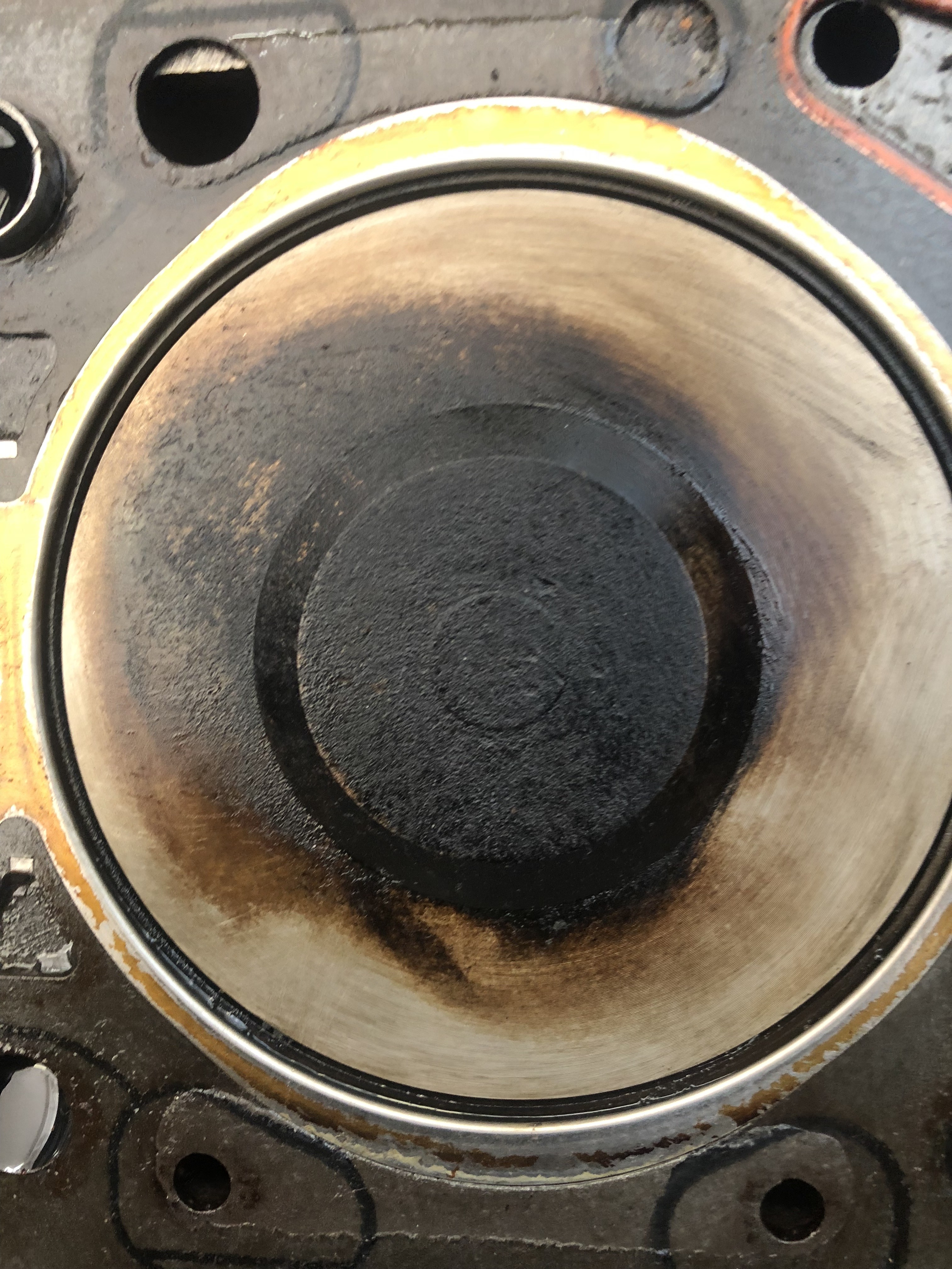 Piston identification. - BMW 2002 and other '02 - 2002FAQ