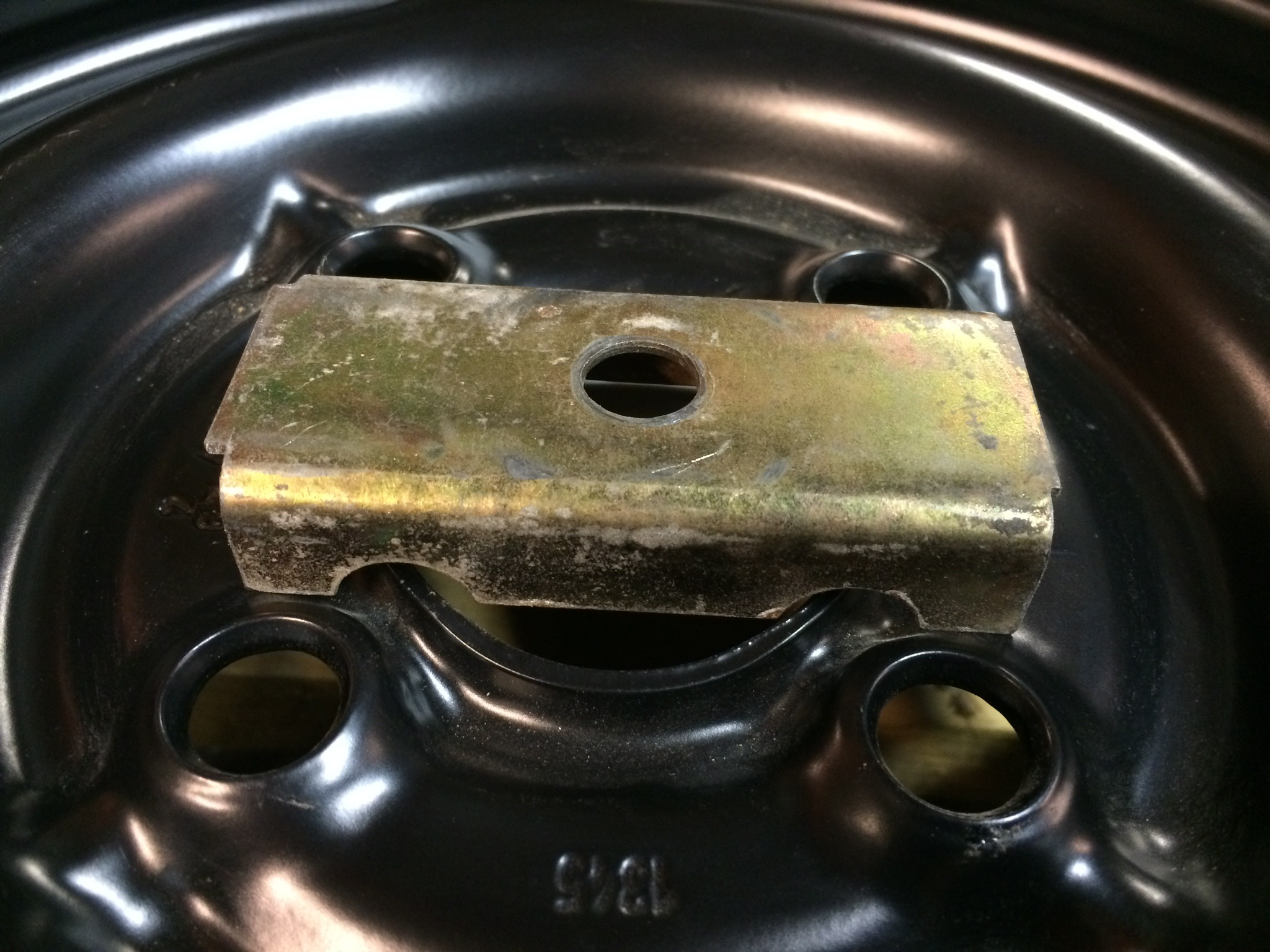 spare tire tiedown bolt |﻿ BMW 2002 and other '02