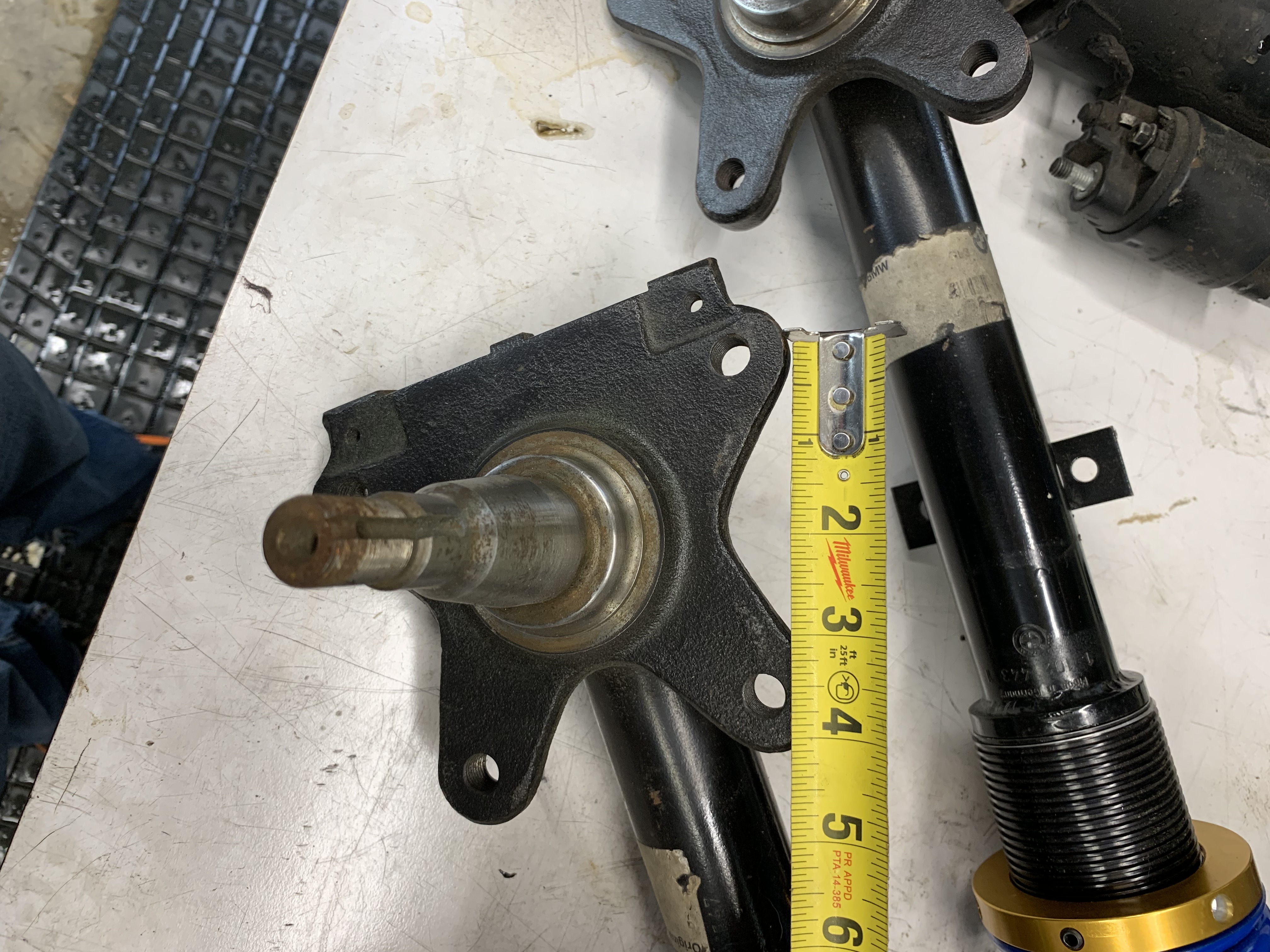 are these spindles worn? |﻿ BMW 2002 and other '02