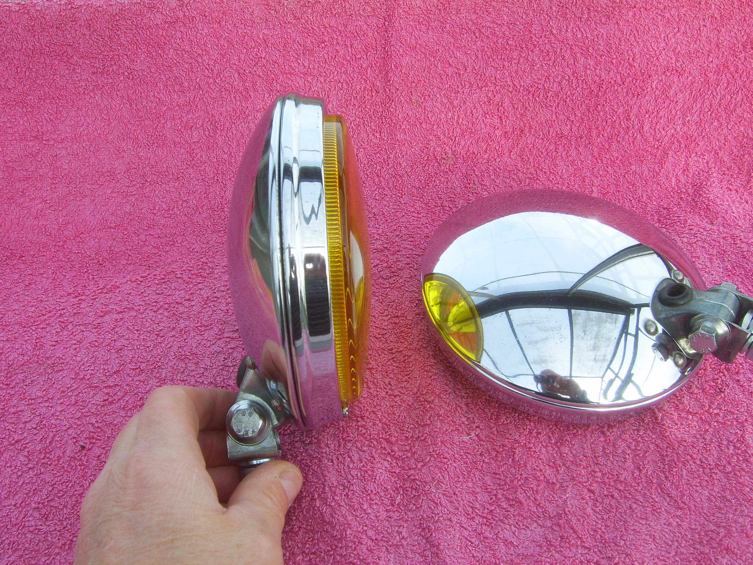 FS: Hella 142 Yellow Driving Lights - Miscellaneous - 2002FAQ