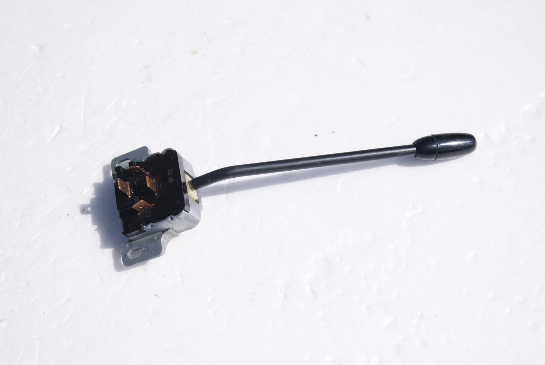 Early Hi/Lo Beam Switch pn 61318648007 SOLD |﻿ Miscellaneous