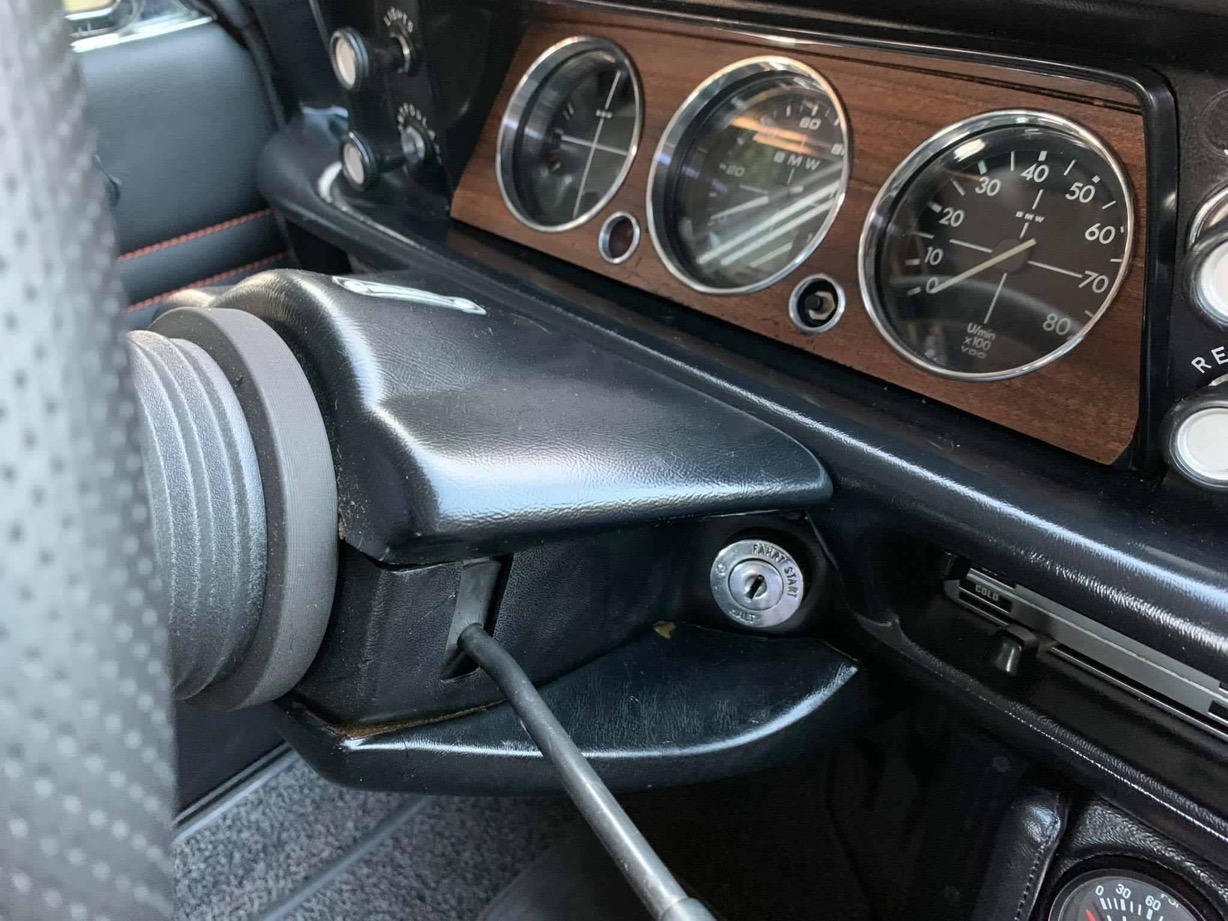 Speedhut Speedbox on stock ‘68 speedometer |﻿ BMW 2002 and other '02