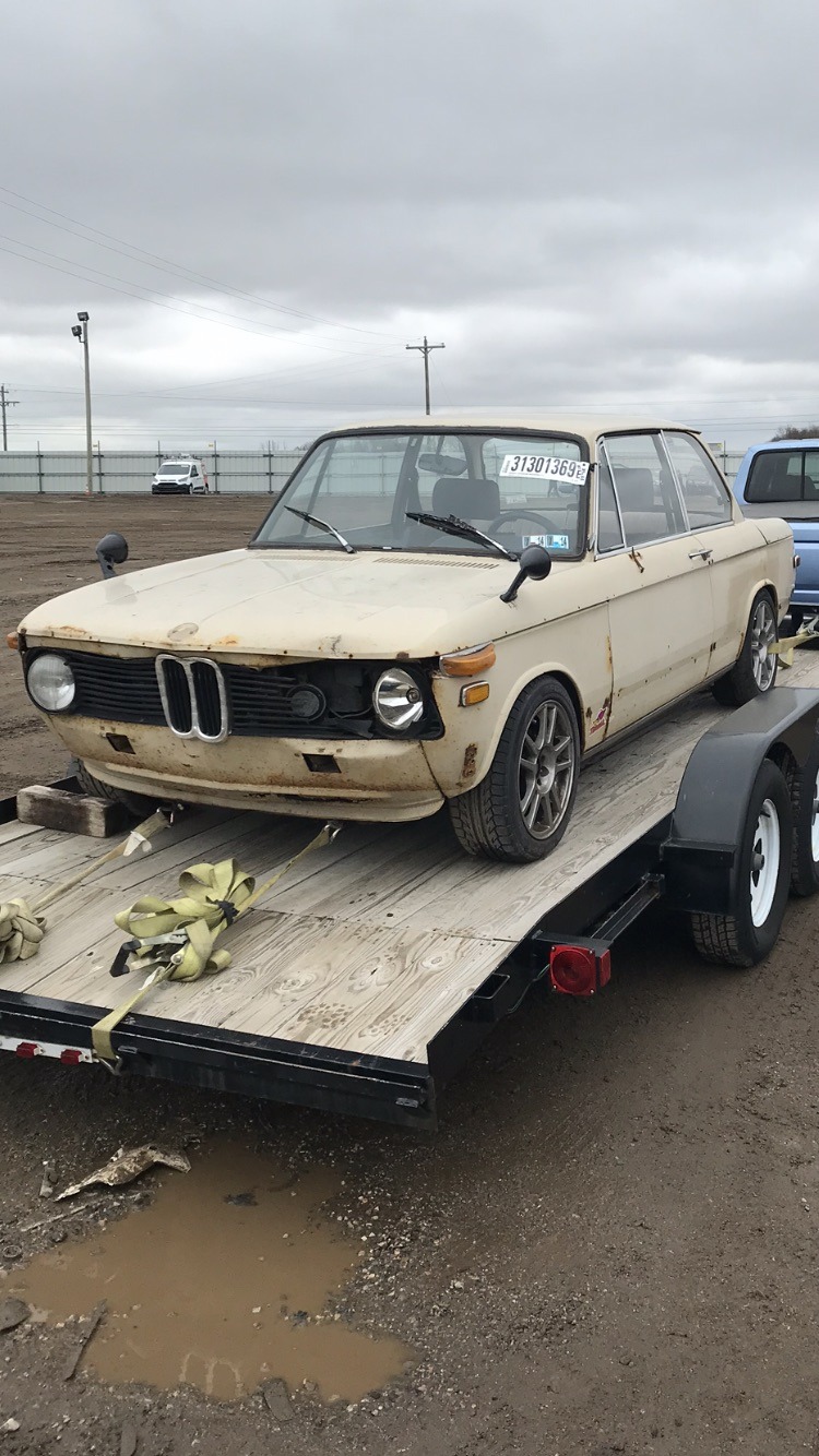 Late Model Headlight Grill |﻿ Parts Wanted