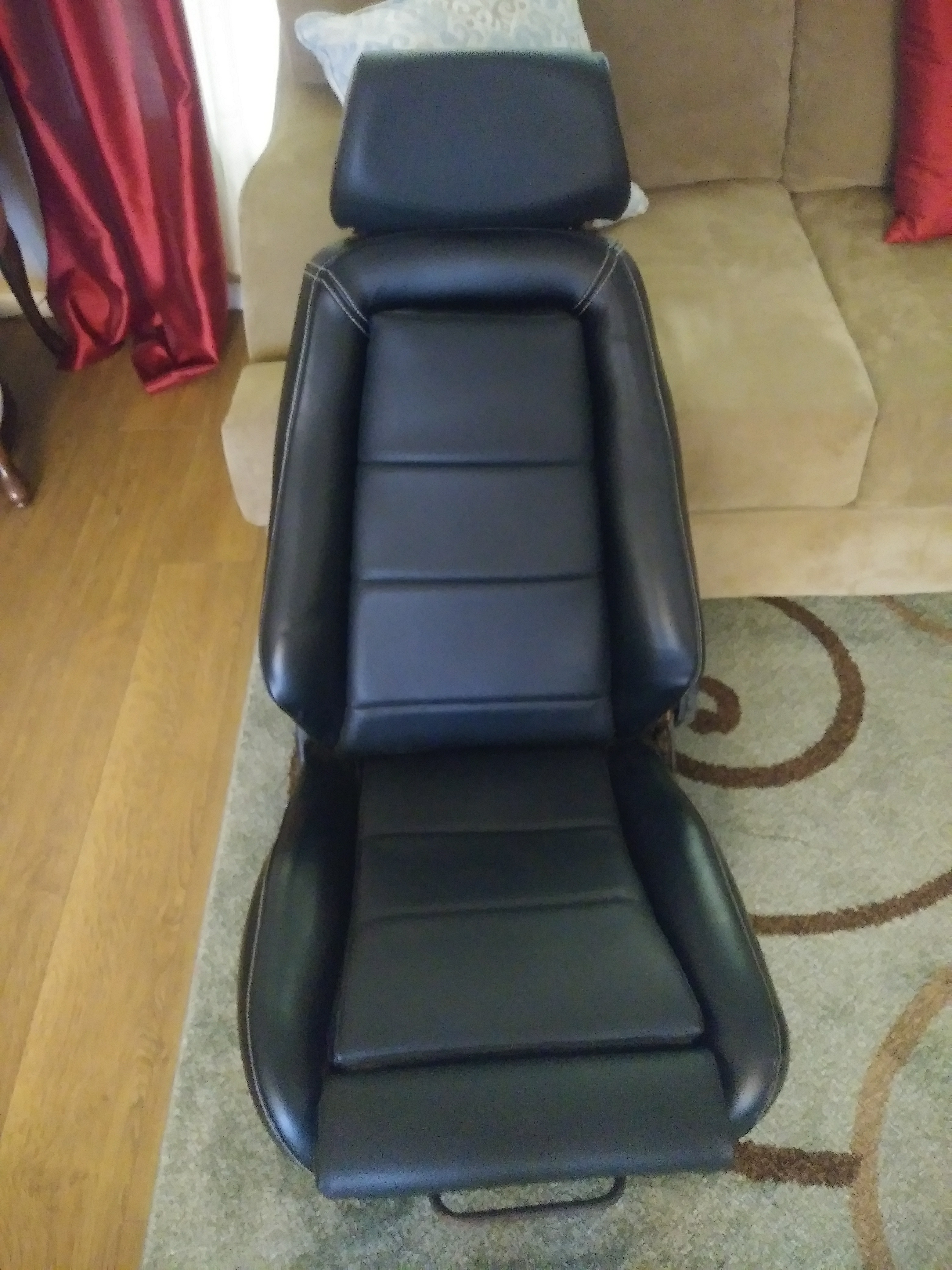 E21 Recaros - BMW 2002 and Neue Klasse Parts For Sale - BMW 2002 FAQ