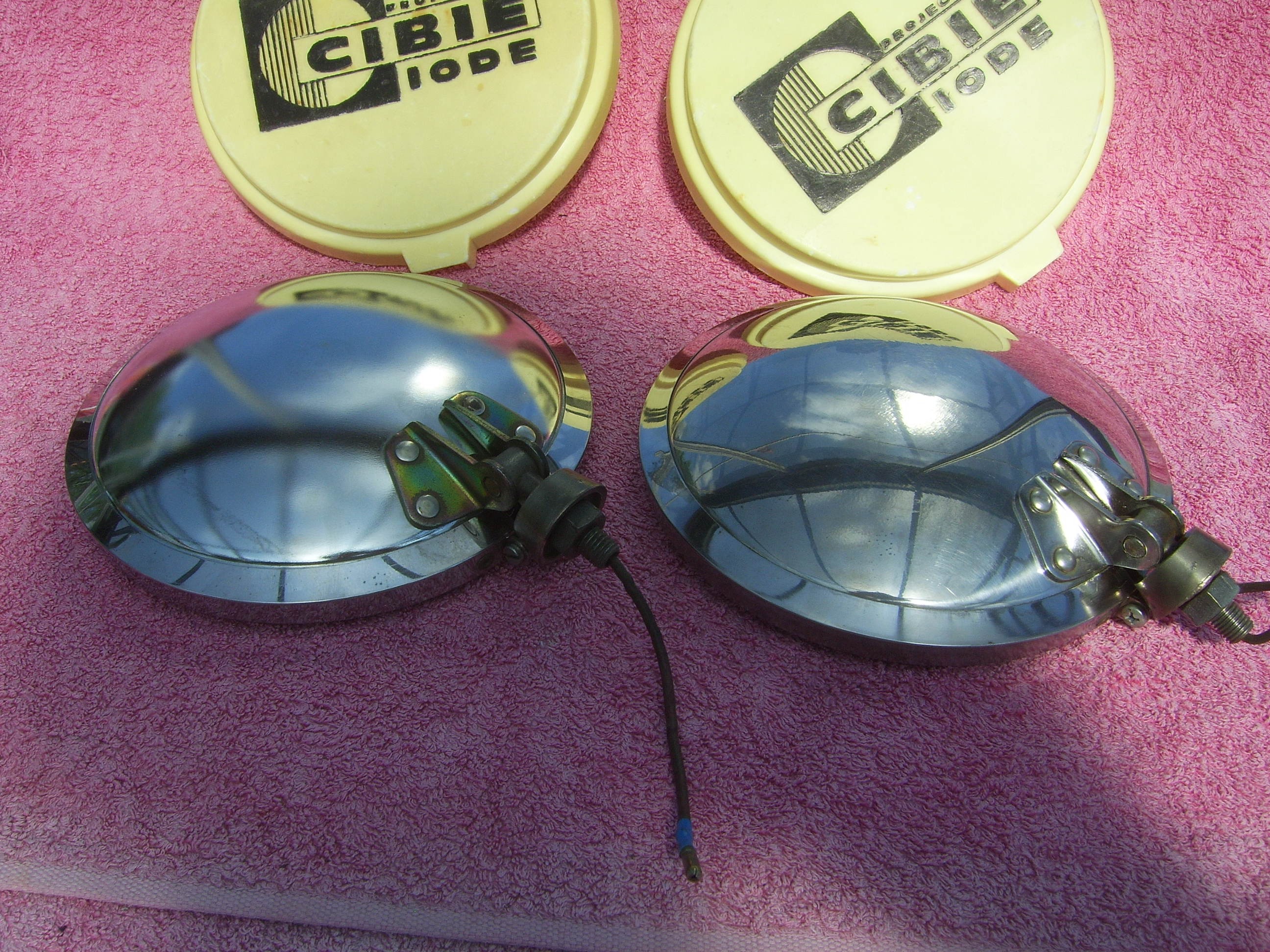 FS: Cibie 45 Iode Yellow Fog Lights + Covers |﻿ Miscellaneous