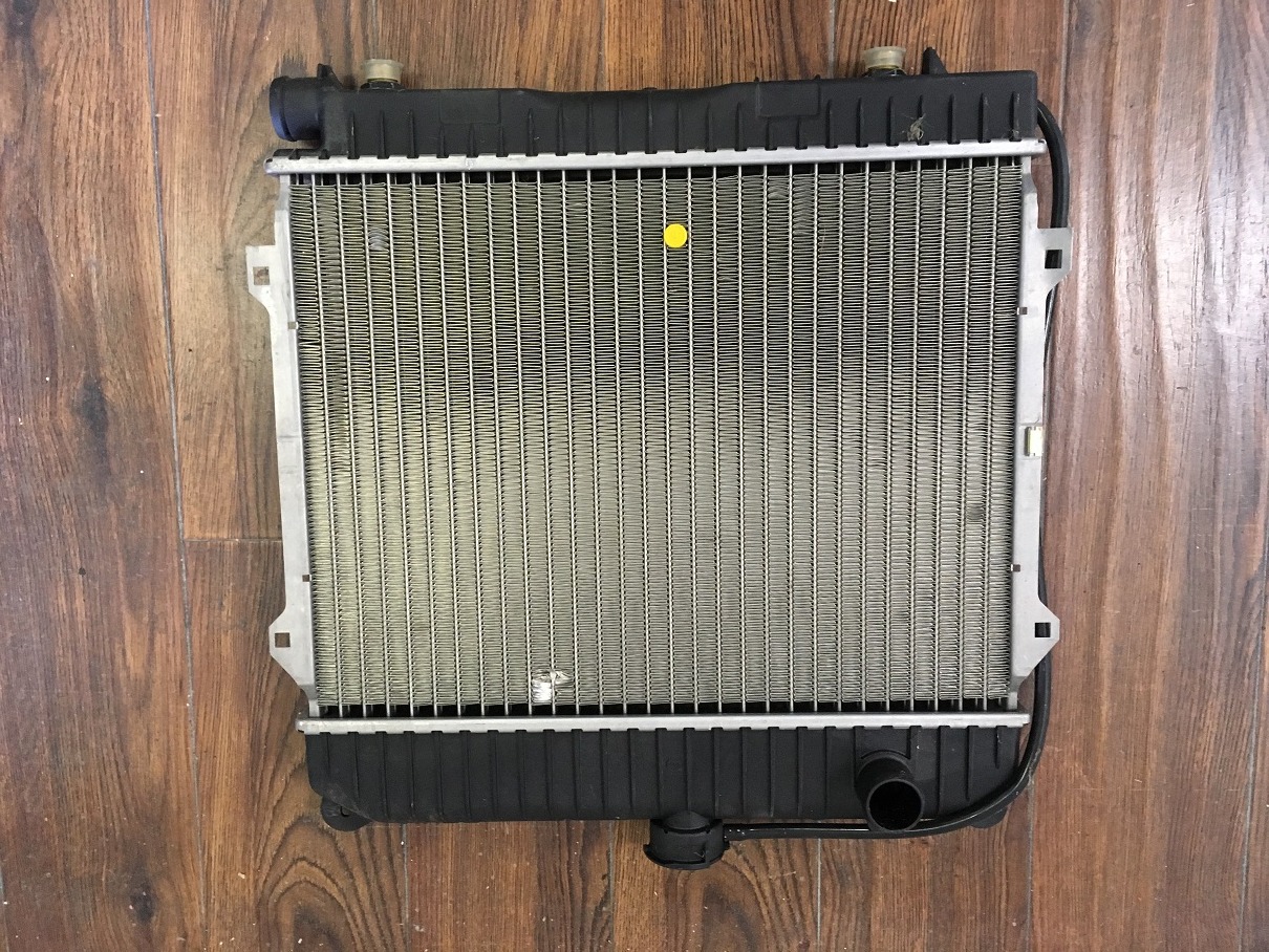 Like new BEHR e21 Radiator, Very nice Valve Covers |﻿ Miscellaneous