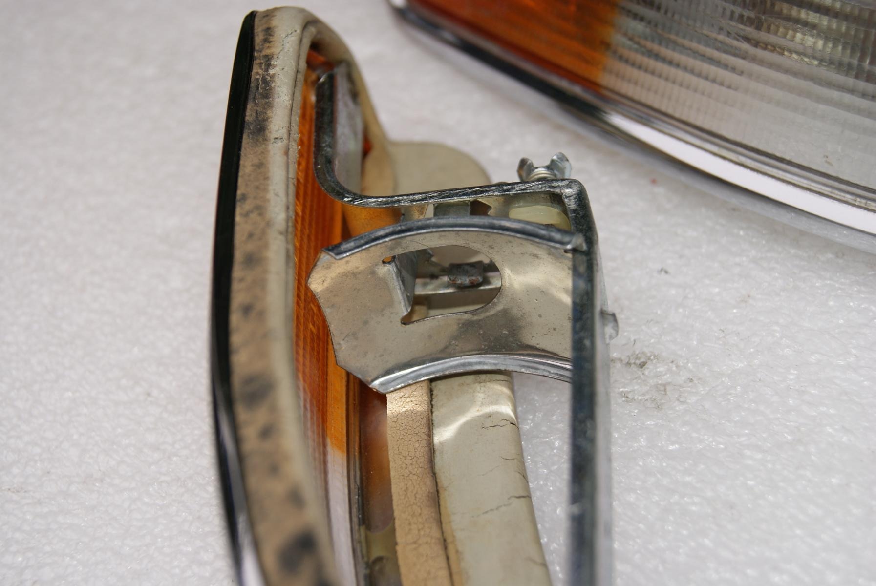 Nice pair of original italian turn signals SOLD |﻿ Miscellaneous