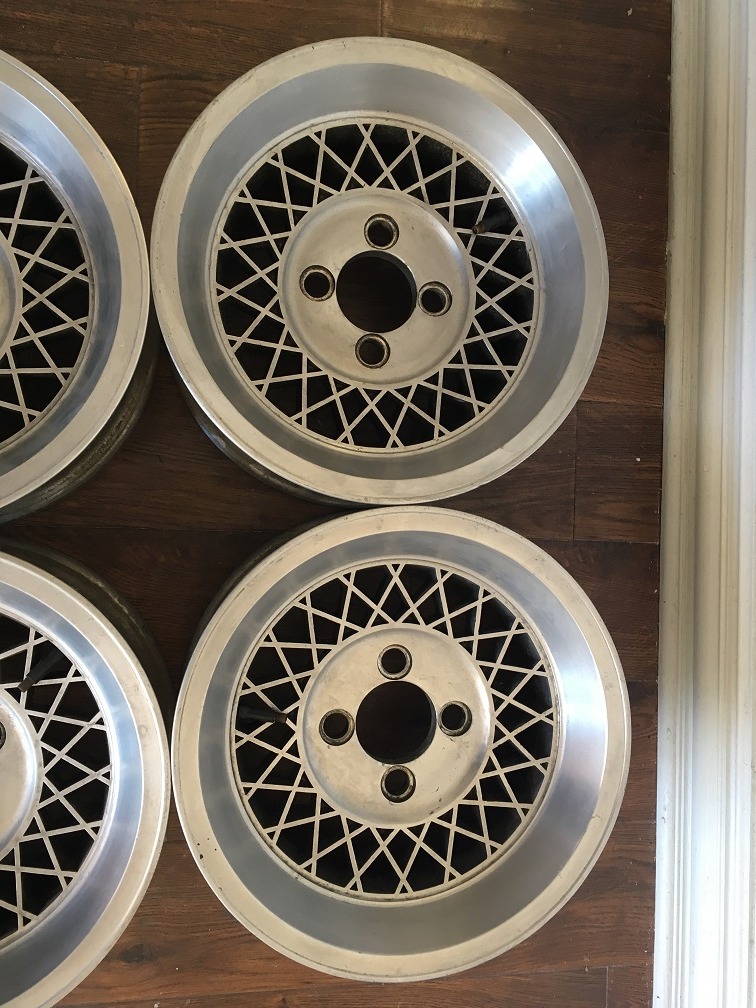 5.5x13 Cross spoke wheels in beautiful shape |﻿ Miscellaneous